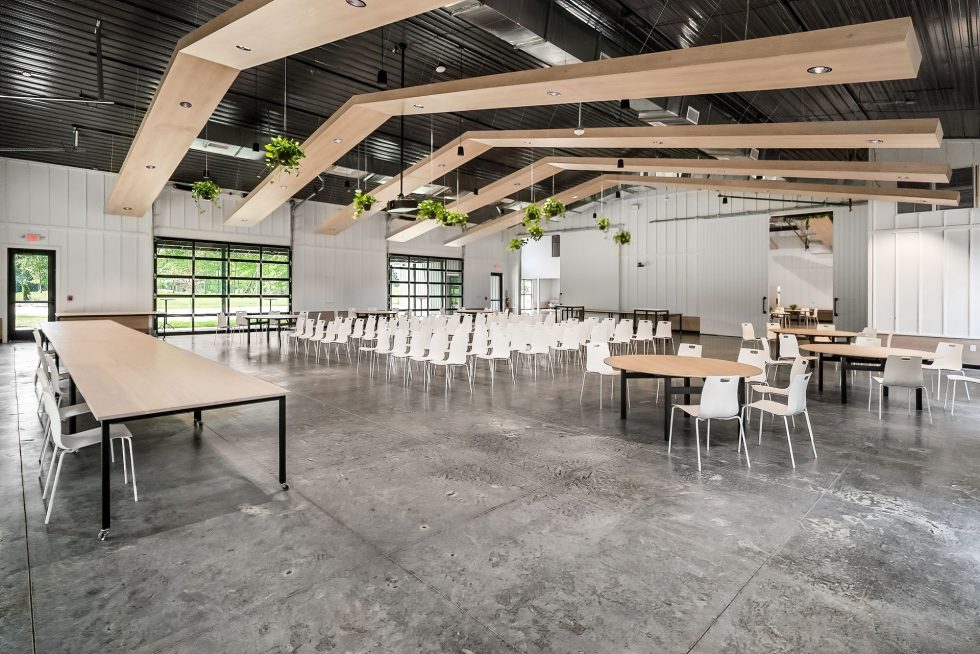 Photo Gallery & Virtual Tours - Retreat 21 Farm & Vineyard