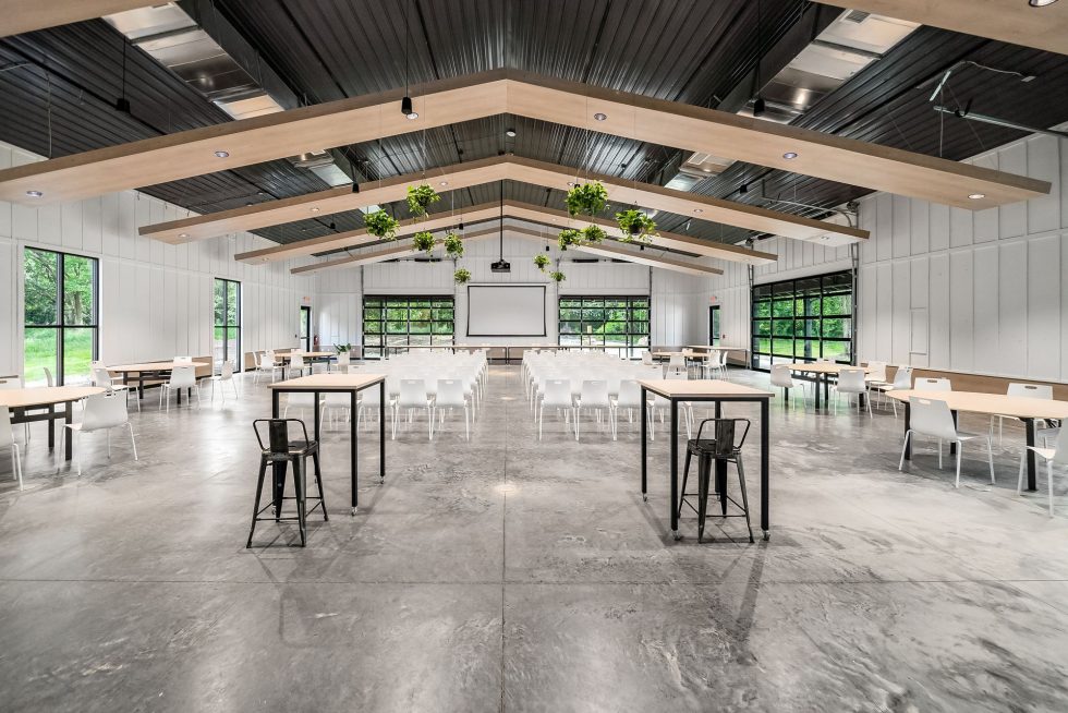 Photo Gallery & Virtual Tours - Retreat 21 Farm & Vineyard