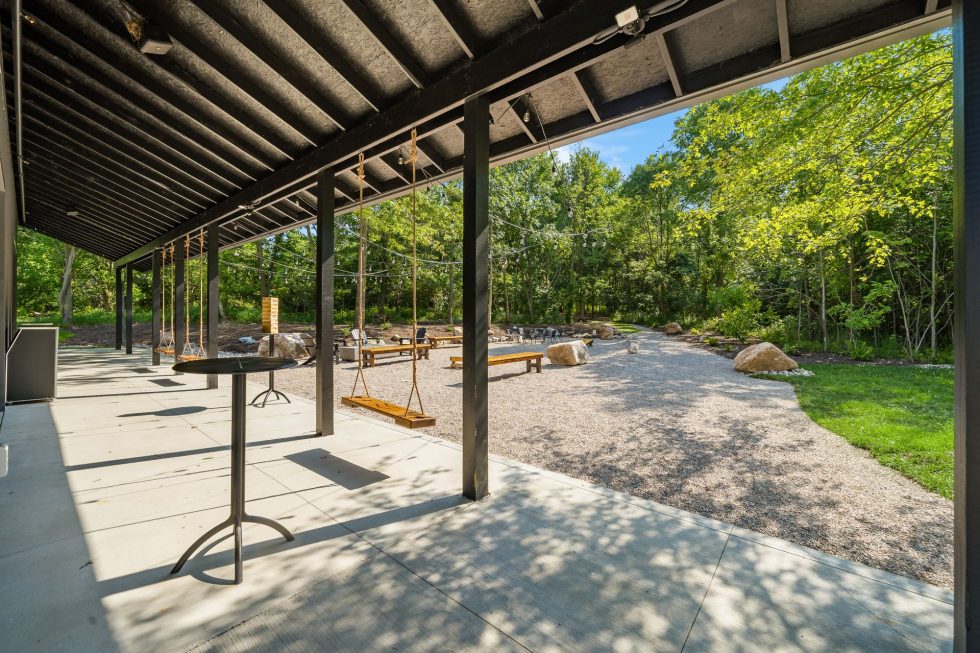 Photo Gallery & Virtual Tours - Retreat 21 Farm & Vineyard