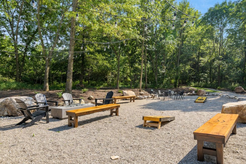 Photo Gallery & Virtual Tours - Retreat 21 Farm & Vineyard