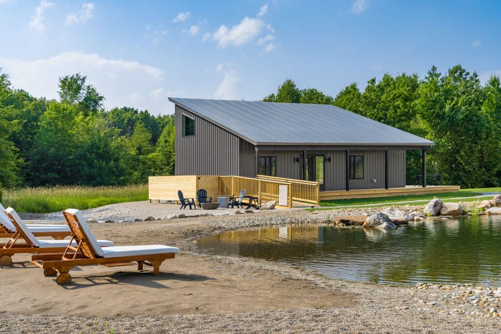 Photo Gallery & Virtual Tours - Retreat 21 Farm & Vineyard