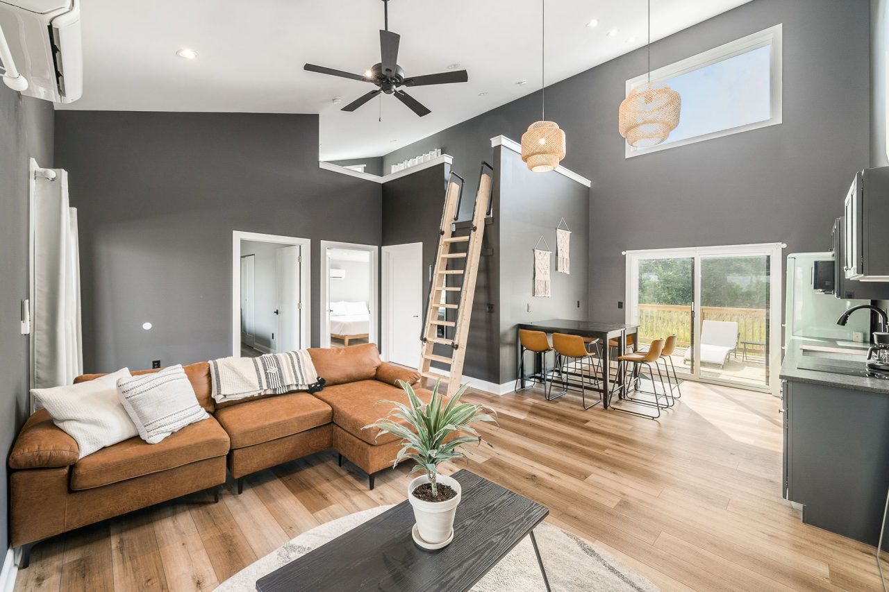 Photo Gallery & Virtual Tours | Retreat 21 Farm & Vineyard